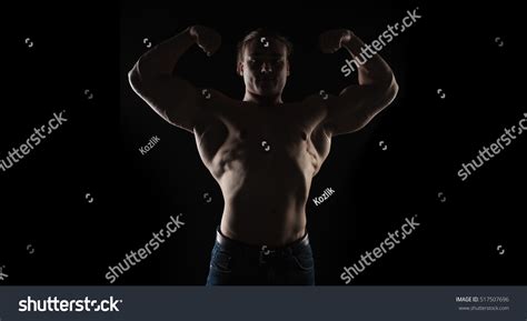 Naked Torso Athlete Bodybuilder Man On Stock Photo 517507696 Shutterstock