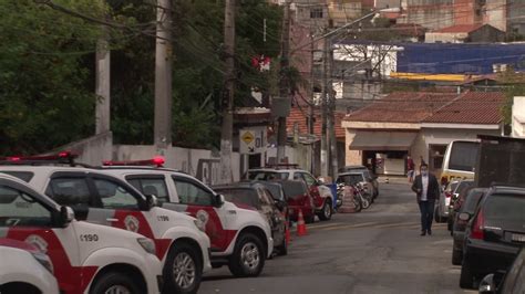 Corregedoria da Pm fecha batalhão na zona norte de sp YouTube