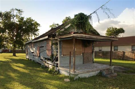 60 Powerful Photos Of New Orleans 10 Years After Katrina Hurricane