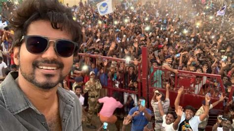 En Nenjil Kudiyirukkuma Thozhargal Vijay Pens A Thank You Note For