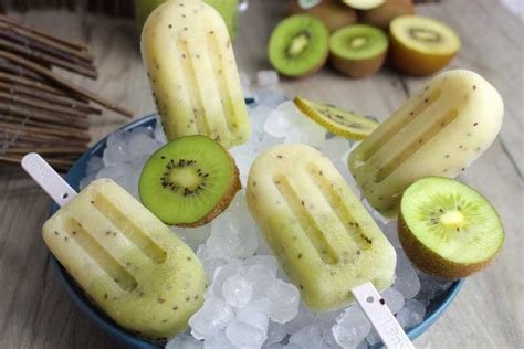 Polos de kiwi bicolores sin azúcar y sin lactosa Recetas sin