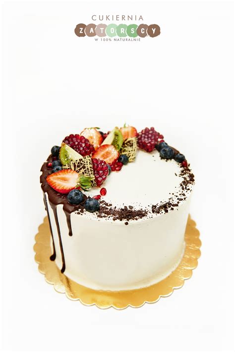 Tort klasyczny Biały z Owocami Drip Cake Cukiernia Zatorscy