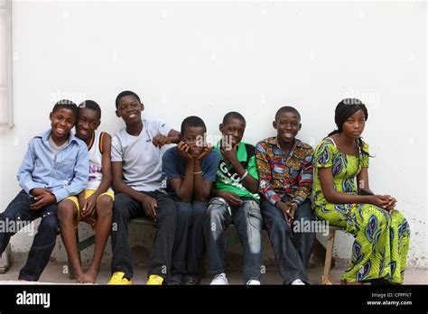 Adolescent Africain Africain Banque D Image Et Photos Alamy