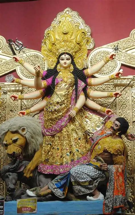 10 Grandest Pandals Of Durga Puja In Kolkata