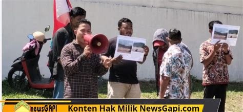 Gelar Aksi PaRaDe Minta PT Harita Group Selesaikan Masalah Pencemaran