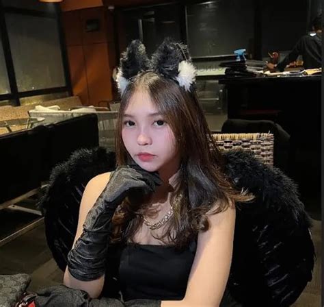 Biodata Lengkap Meyden BTR Seleb TikTok Nama Pasangan Usia Akun