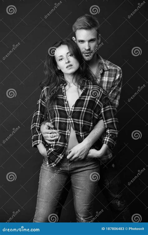 Macho Desnuda Mujer Amor Y Relación Romántica Romance Feliz Día De