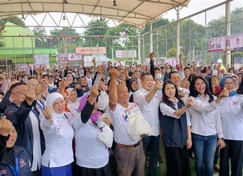 Dihadiri Ribuan Warga Ht Dan Liliana Sambangi Pemeriksaan Kesehatan