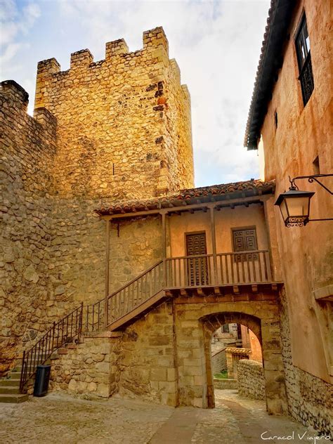 Visita guiada por Albarracín el pueblo más bonito de Teruel Caracol