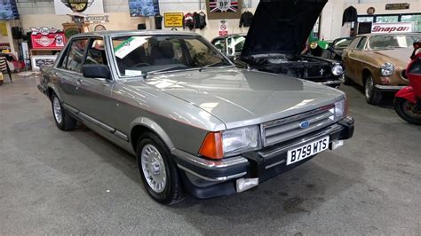 1985 FORD GRANADA GHIA IX AUTO MATHEWSONS CLASSIC CARS 28 29