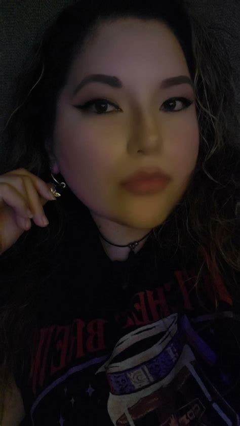 Goth Bitches On Tumblr