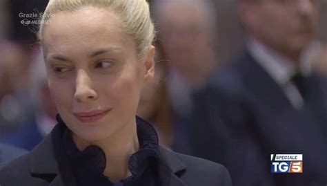 Marta Fascina Le Prime Ipotesi Sul Testamento Di Berlusconi