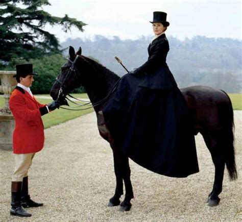 Lady Mary Crawley S 15 Best Dresses And Outfits On Downton Abbey Artofit