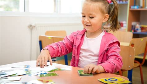 JOGOS QUE ESTIMULAM O APRENDIZADO Rhema Neuroeducação