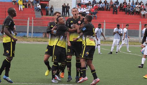 Qué fue de Gustavo Dulanto el defensa peruano que le ganó al Real