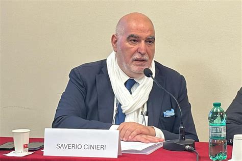 Tumore seno Cinieri Aiom Biopsia liquida sempre più importante