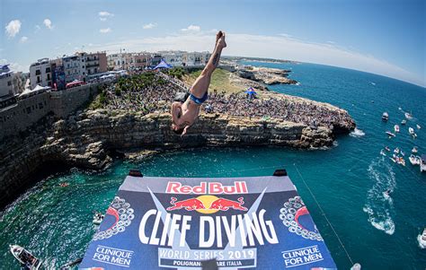 Polignano A Mare Torna Red Bull Cliff Diving World Series La Mescolanza