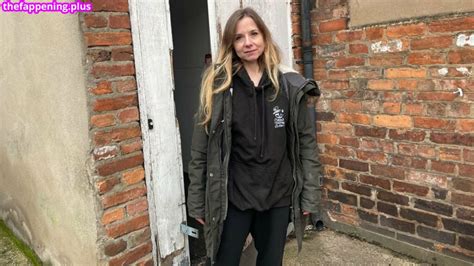 Sarah Jane Honeywell Sjhoneywell Nude OnlyFans Photo 22 The