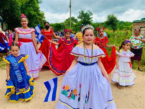 Ministerio De Educaci N Nicaragua On Twitter En Saludo Al