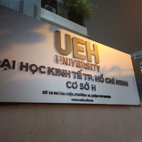 Bữa đọc trên mạng có ng nói UEH phấn đấu mỗi quận 1 cơ sở đọc vui