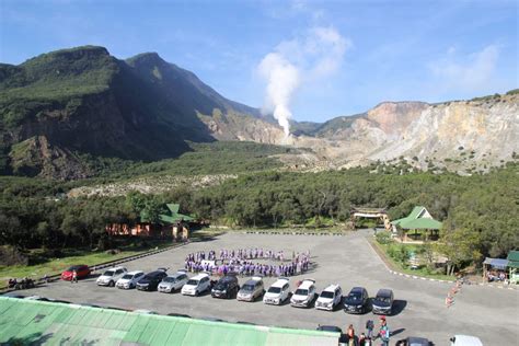 Gas Bro Wisata Di Gunung Papandayan Yang Hype Abis Berikut Harga