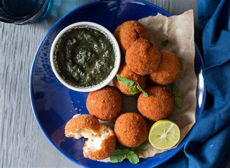 Garlic Chicken Cheese Balls Recipe By Archana S Kitchen