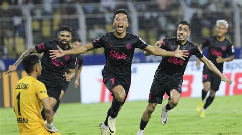 Mumbai City Vs FC Goa ISL 2023 24 Semifinal What Happened In The