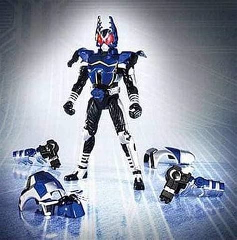 駿河屋 破損品 説明書欠品 ランクB 仮面ライダーガタック仮面ライダーカブトキャストオフライダー5フィギュア