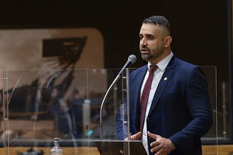 Justiça eleitoral cassa mandato de vereador bolsonarista em Política