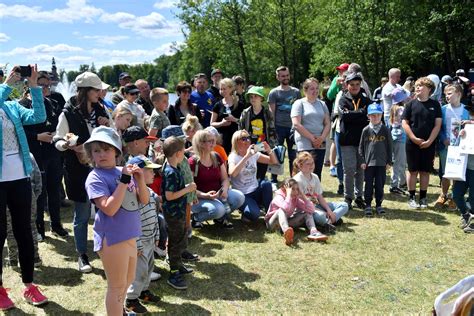 Piknik wędkarski z okazji Dnia Dziecka na Wyspie Łabędziej w Kartuzach