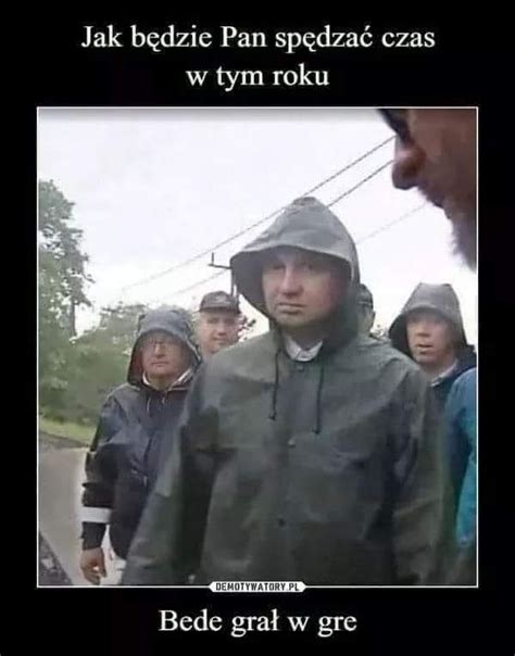 Andrzej Duda i powódź MEMÓW Prezydent w sztormiaku to hit Memy znów