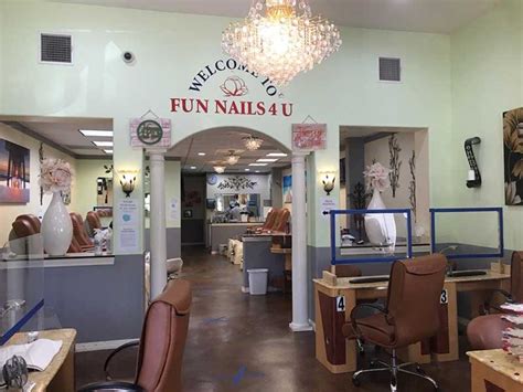 Cần Sang Tiệm Nail In TX MUA BAN TIEM NAILS USA