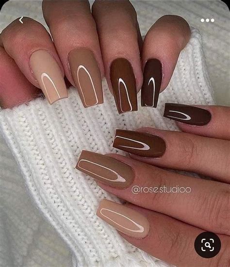HERMOSAS UÑAS COLOR CAFÉ 35 Imágenes de uñas en esta tendencia
