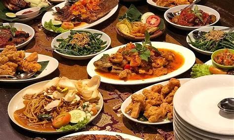 Rekomendasi Tempat Buka Puasa Bersama Di Surabaya Yang Enak Dan Cozy