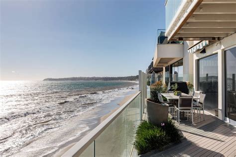 Malibu Oceanfront Home As Seen In Heat Spectacular Home Of Robert De