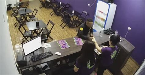 Homem assalta sorveteria em SP e pede desculpa para funcionárias pelo