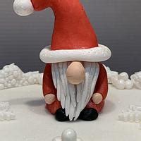Gonk Christmas Cake Decorated Cake By Roberta CakesDecor