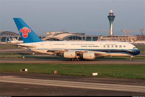 B 6139 China Southern Airlines Airbus A380 841 Photo By GZ T16 ID