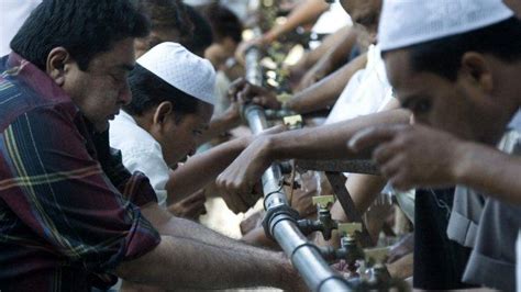 Cara Wudhu Yang Benar Sesuai Sunnah Lengkap Doa Setelahnya Umat Muslim