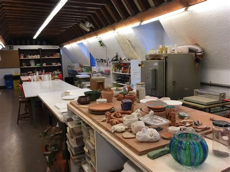 La Casa de Cultura cumple 40 años ofreciendo talleres exposiciones