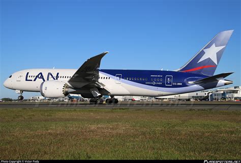 CC BBE LAN Airlines Boeing 787 8 Dreamliner Photo By Victor Pody ID