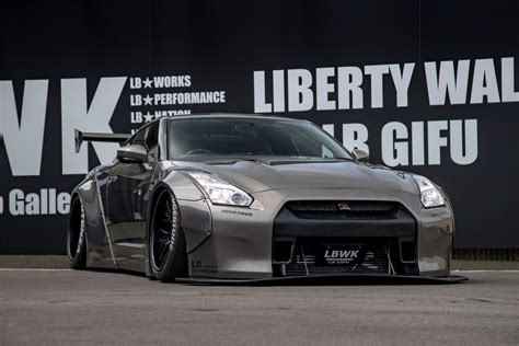 LB WORKS NISSAN GT R R35 type 1 Liberty Walk リバティーウォーク Complete car