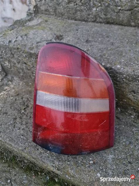 Ford mondeo mk2 kombi lampa prawy tył Żory Sprzedajemy pl