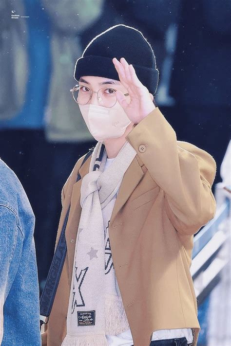 Endless Dream On Twitter Icn Departure Hd Jeonghan