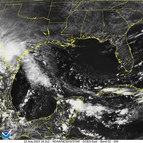 La Tormenta Tropical Harold Toca Tierra En Padre Island Texas Diario