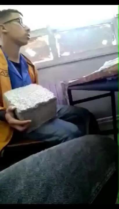 Escuela marroquí promedio Meme subido por STOVE Memedroid