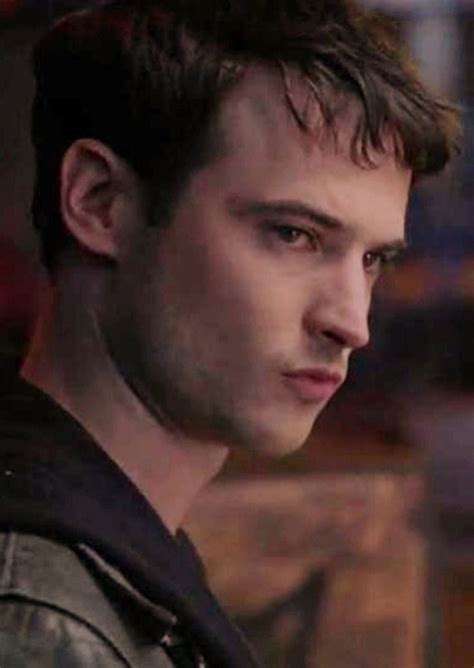 Pin van Séverine Drawa op Sandman Tom Sturridge