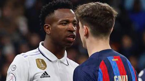 VINICIUS JR HACE LLORAR A GAVI ARAUJO Y LA AFICION DEL BARÇA