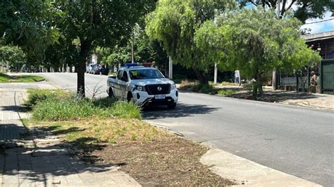 Un Joven De A Os Fue Asesinado Pasada La Medianoche De Este Lunes