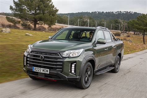 Nuevo SsangYong Musso Sports Un Pick Up Grande Robusto Y Barato Motor